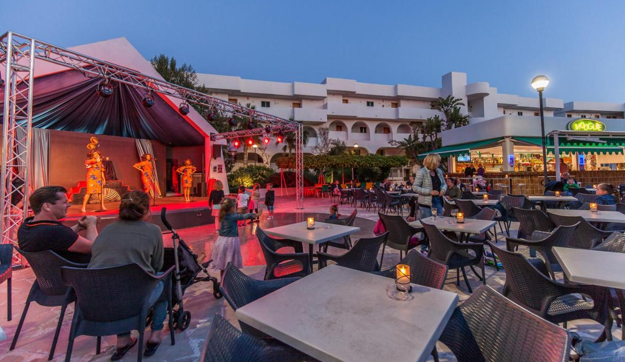 Blue Sea Club Martha's | Bebsy